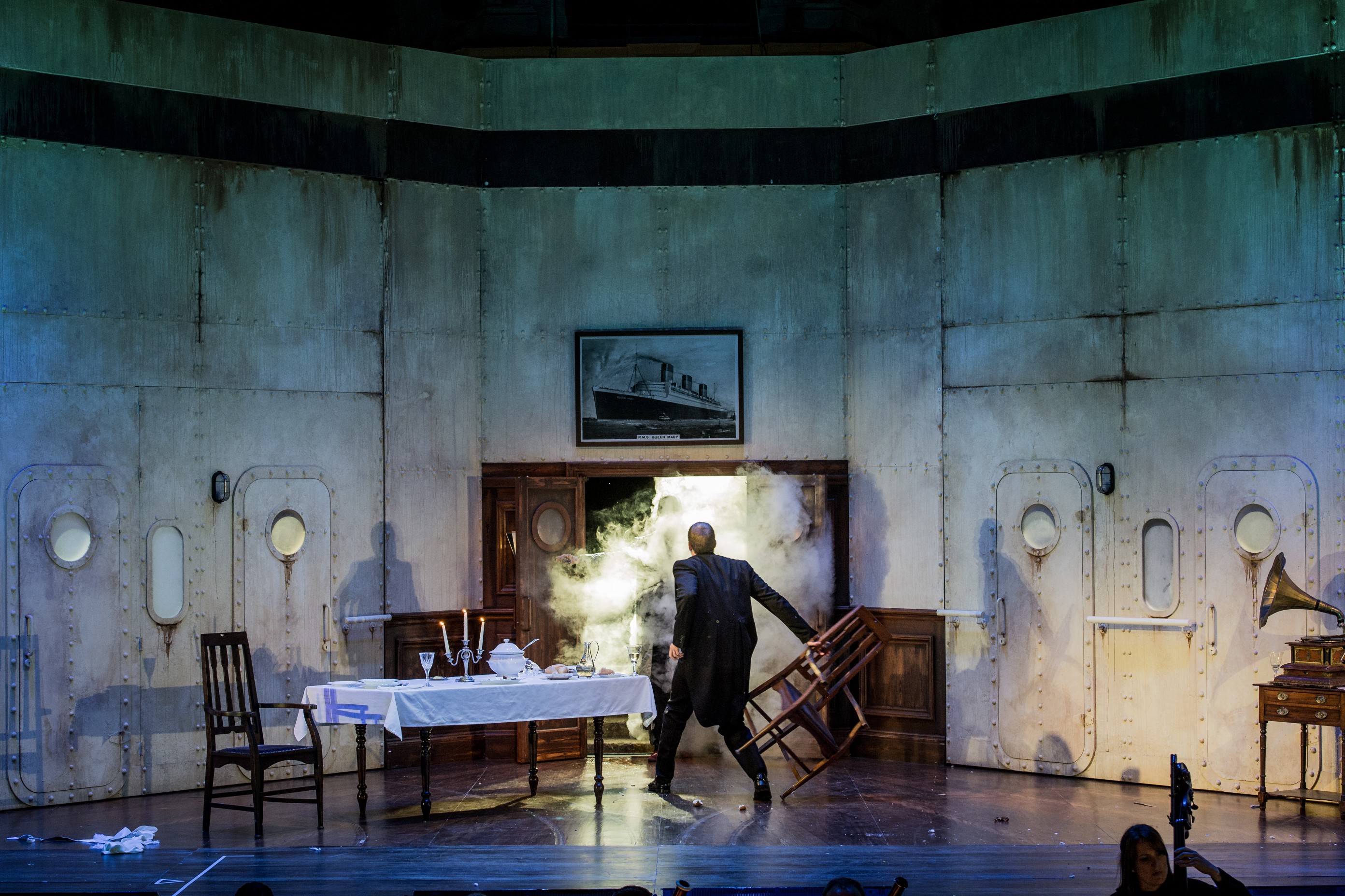 Highway to Hell by Robert Thicknesse - Opera Holland Park
