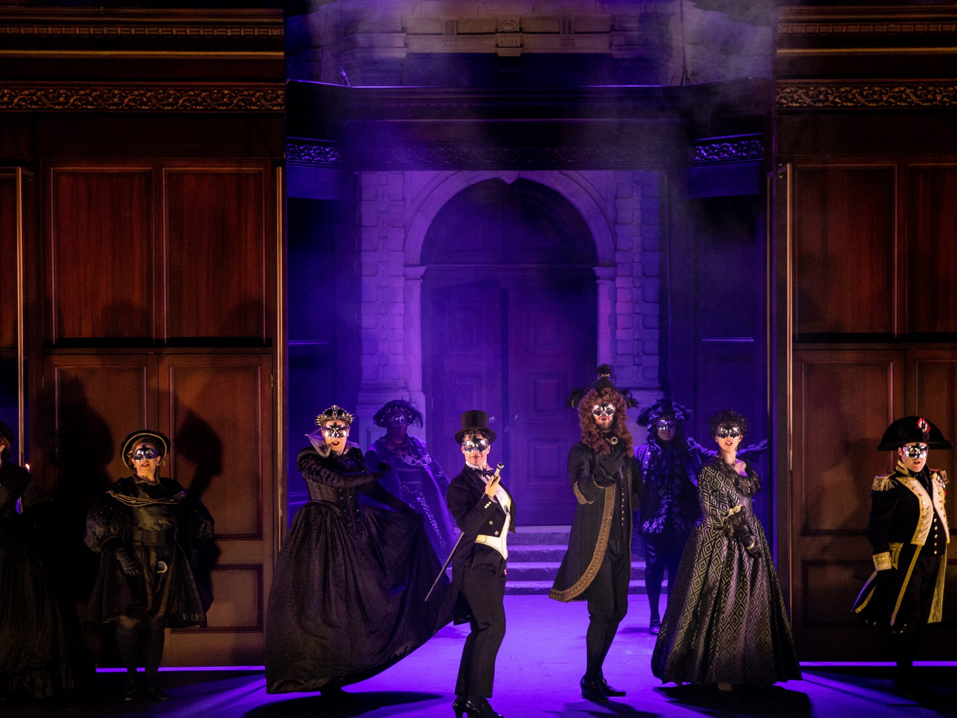 What to expect - Opera Holland Park