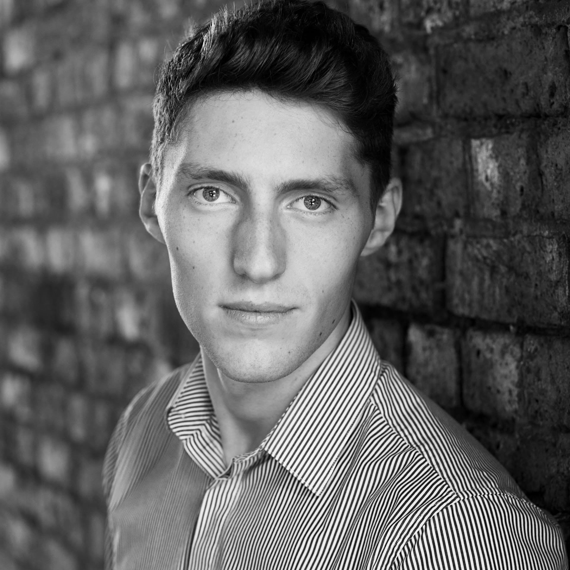 Spotlight on Jonah Halton - Young Artist Bob Evert / Kinch - Opera ...